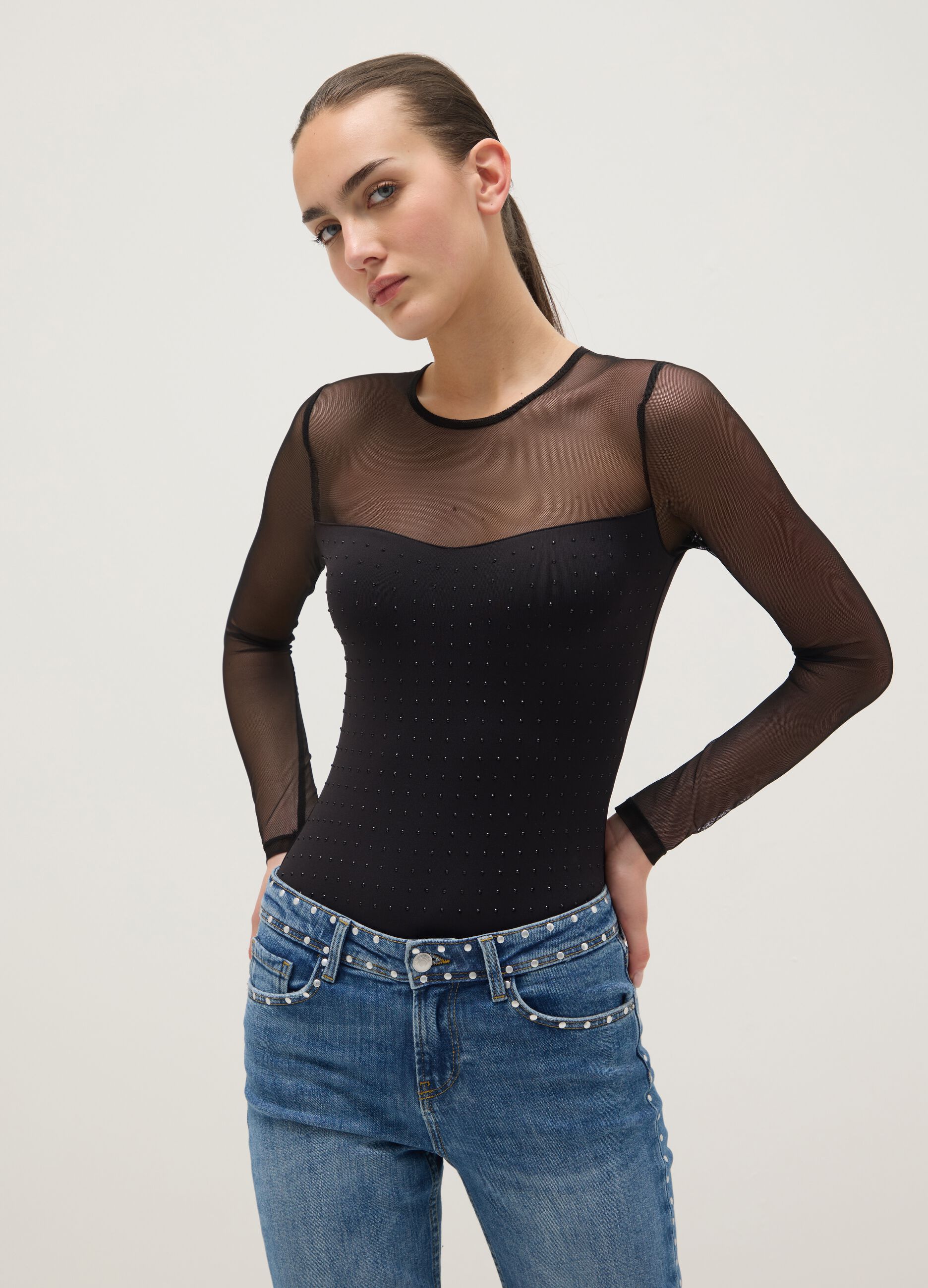 B.ANGEL Schwarzer Slim-Fit-Body mit transparenten Akzenten für Damen | OVS