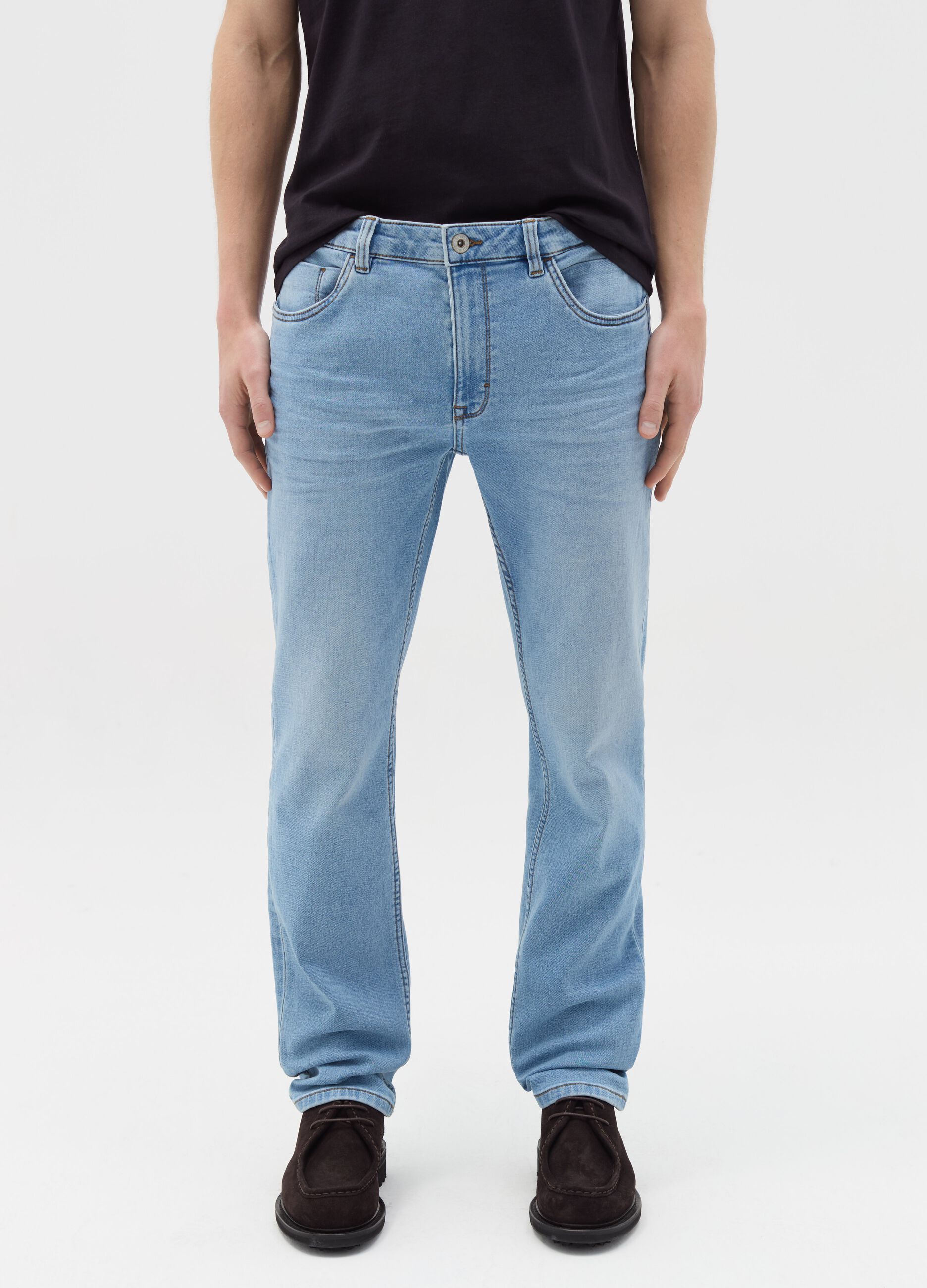 Man's Slim-fit jeans with discolouring | OVS